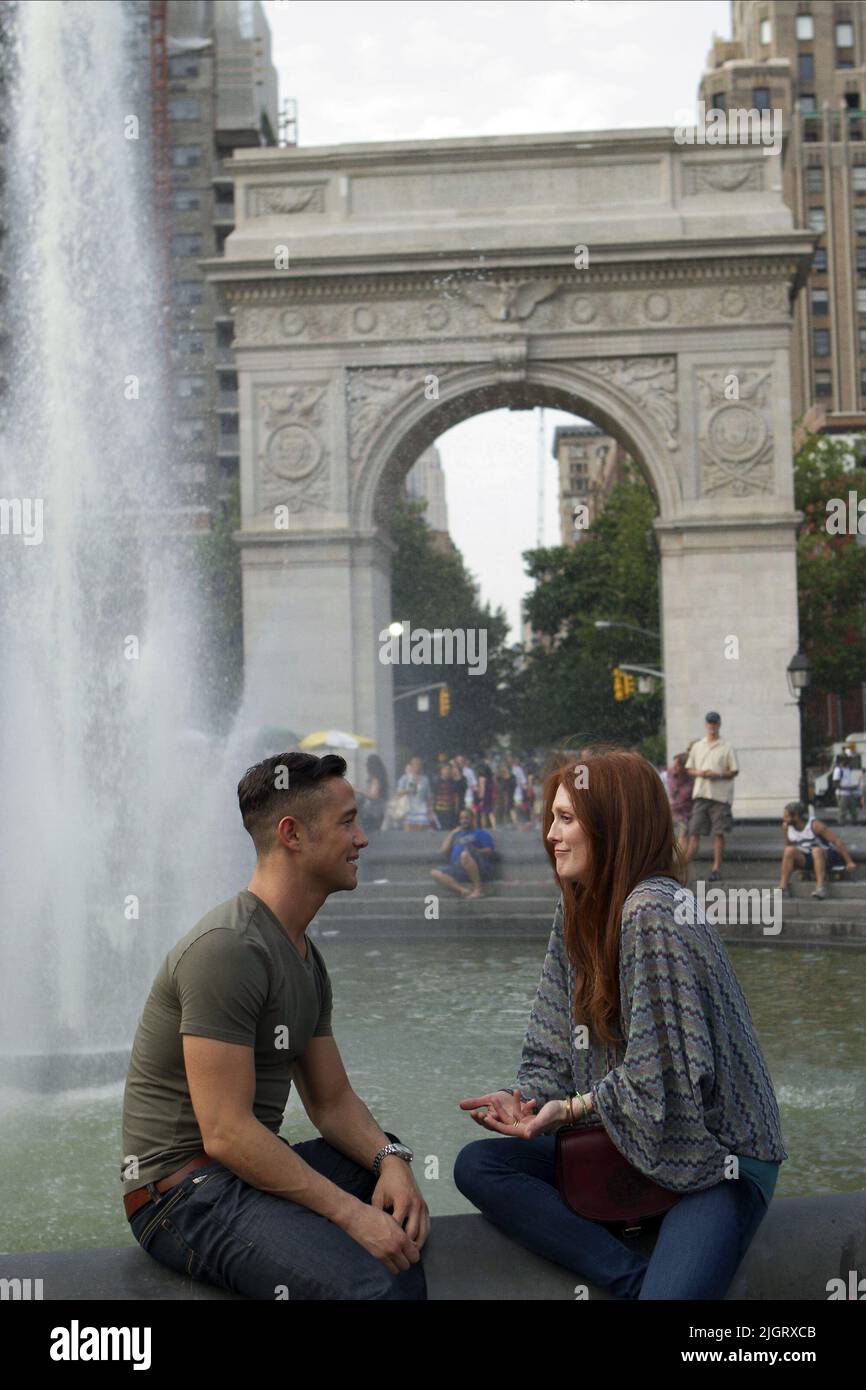 Julianne Moore Don Jon Wardrobe