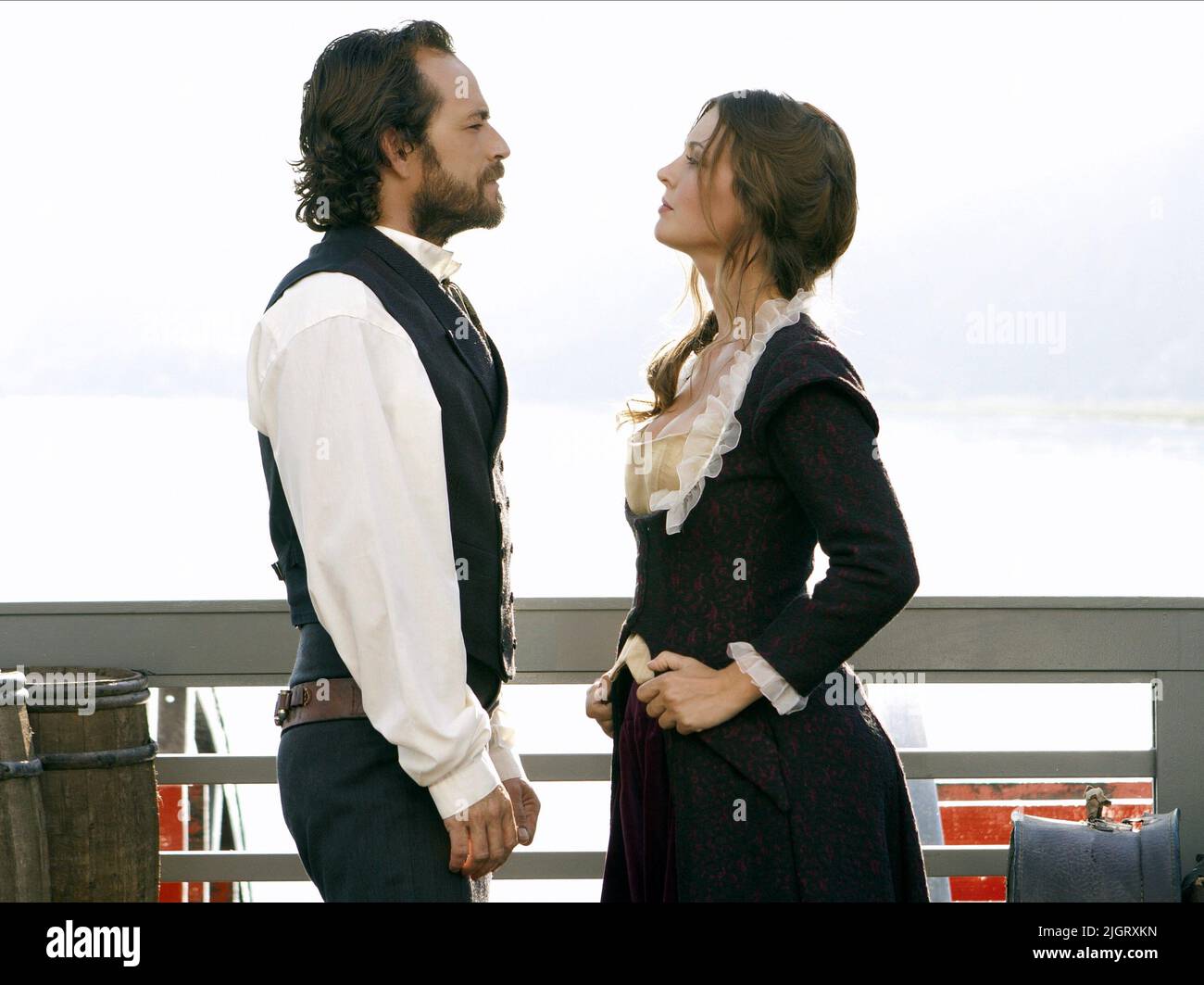LUKE PERRY, KATHARINE ISABELLE, GOODNIGHT FOR JUSTICE: QUEEN OF HEARTS ...
