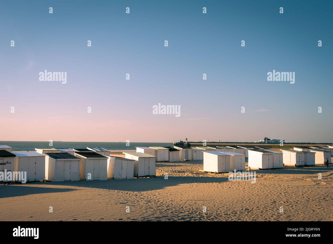 Calais beach and the entrance of the harbour, northern France Stock ...
