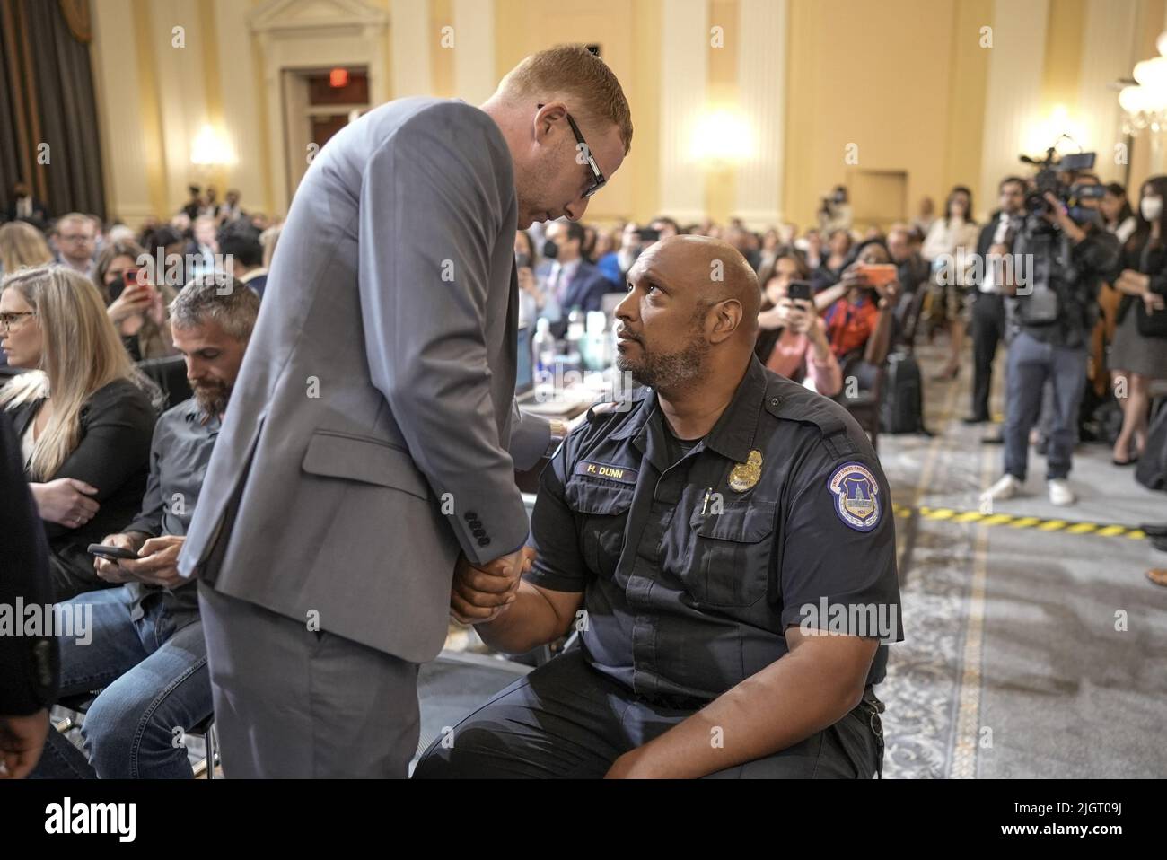 Us capitol police officer hi-res stock photography and images - Alamy