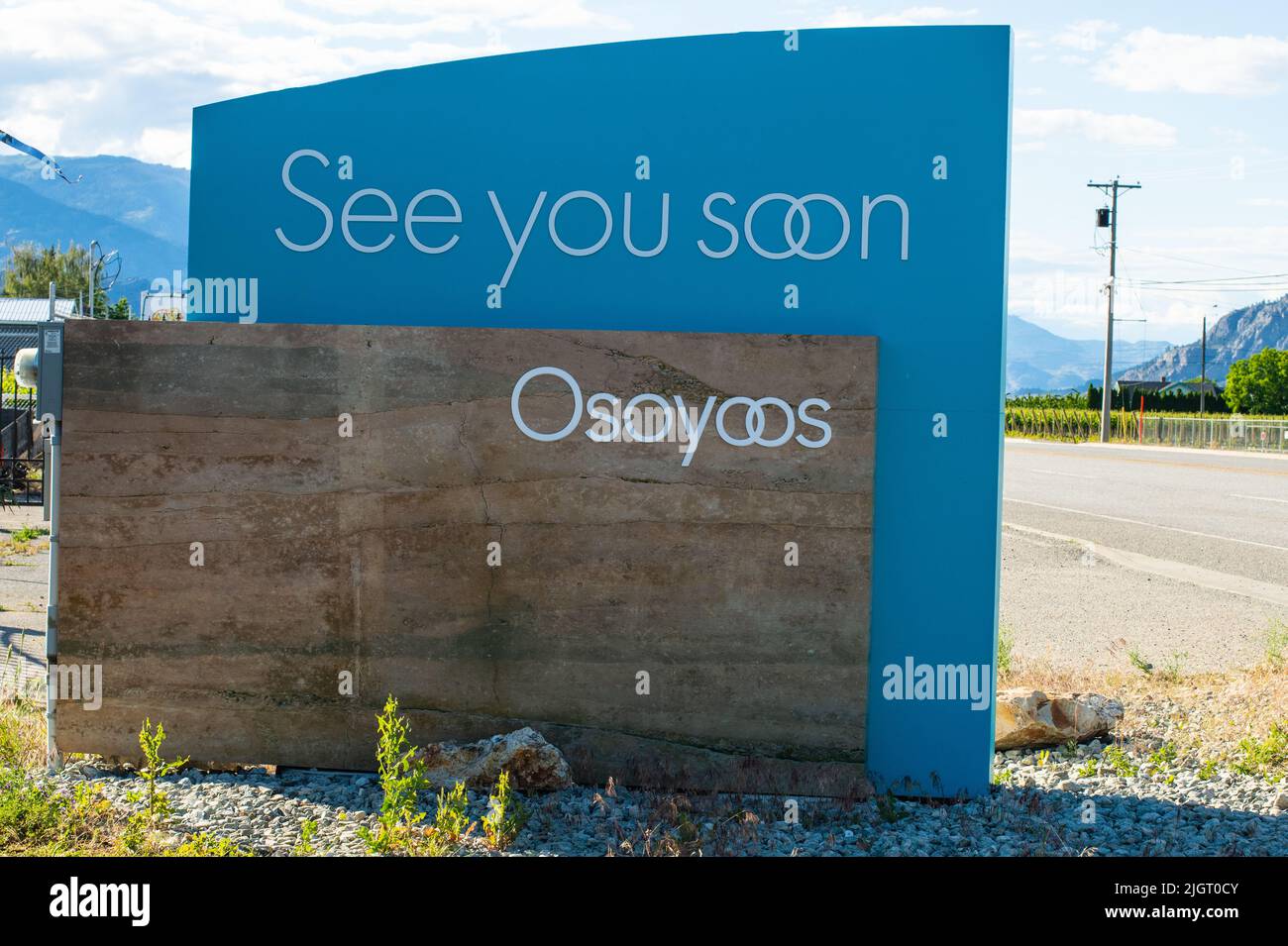 Osoyoos sign hi-res stock photography and images - Alamy