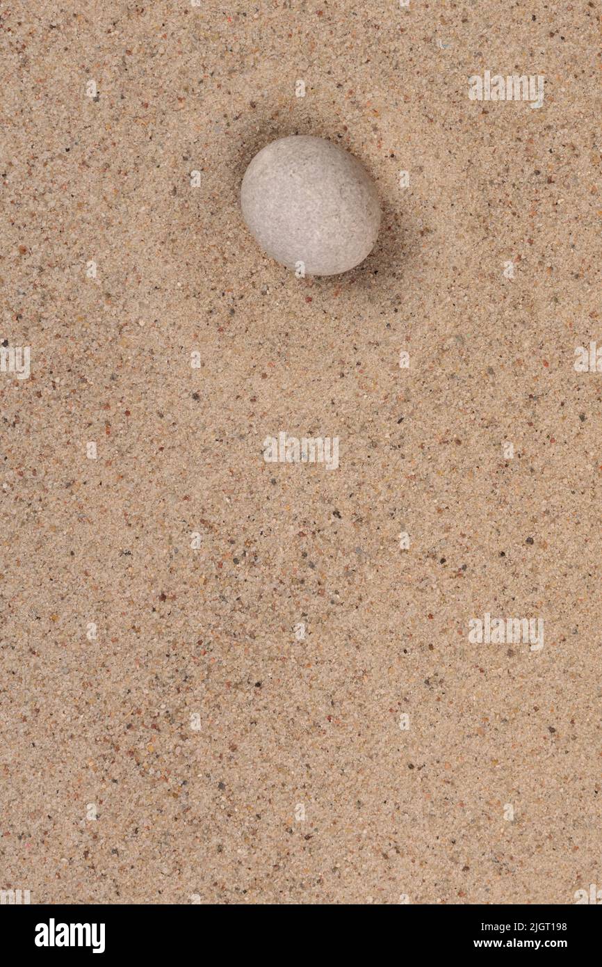 Vertical zen hi-res stock photography and images - Alamy