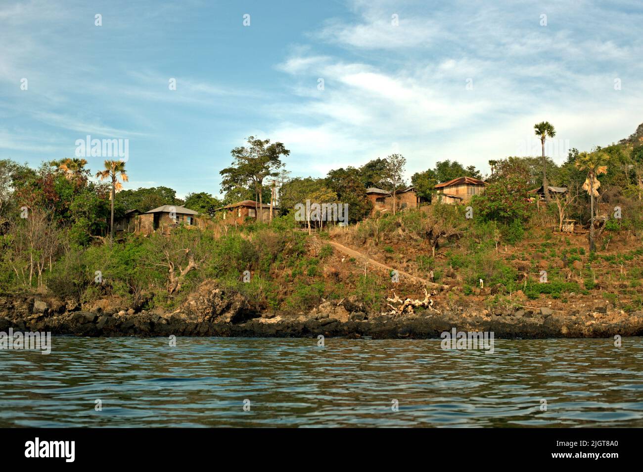 Aboriginal whaling hi-res stock photography and images - Alamy