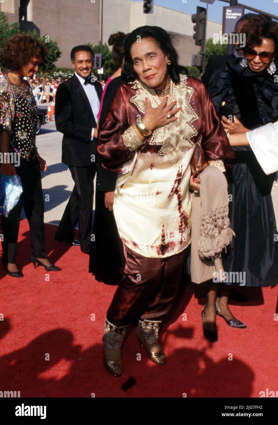 Coretta Scott King at the 38th Annual Primetime Emmy Awards at Pasadena ...