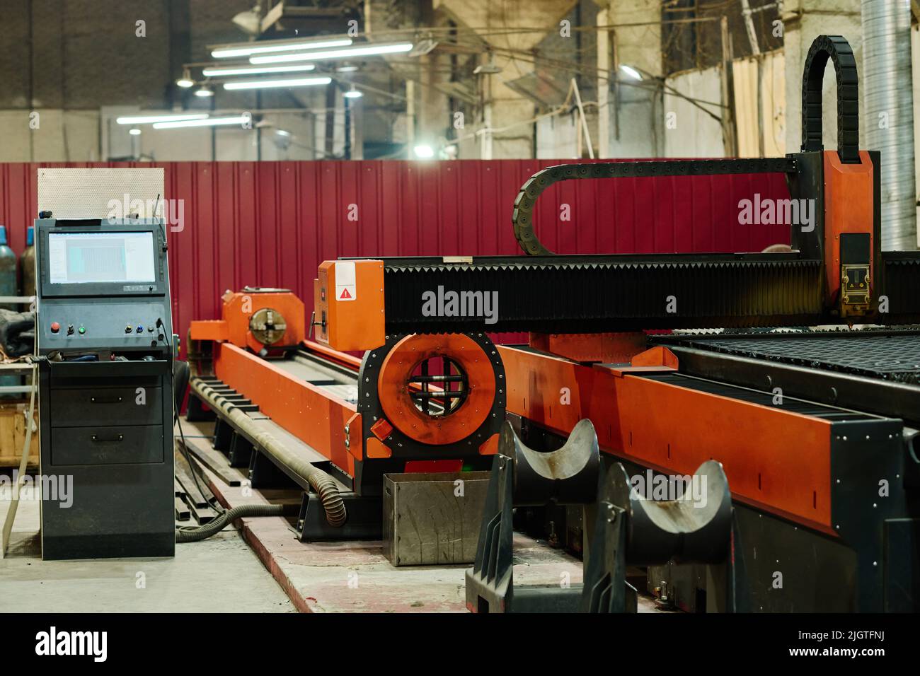 Using a tool belt hi-res stock photography and images - Alamy