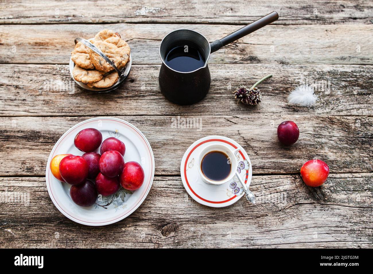 Inspirational early morning breakfast in country Stock Photo - Alamy
