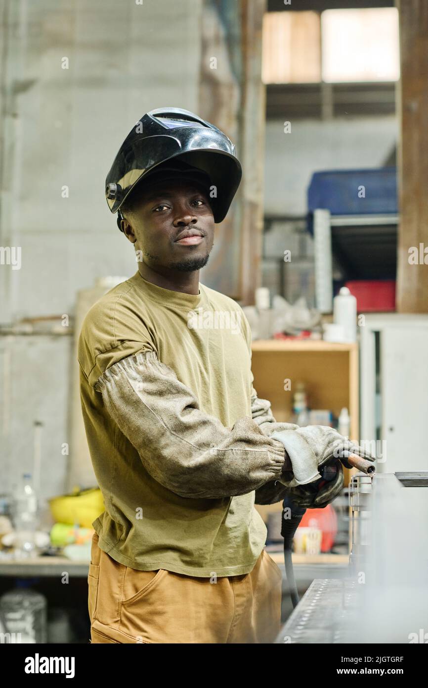 Portrait of welder welding welder hi-res stock photography and images ...