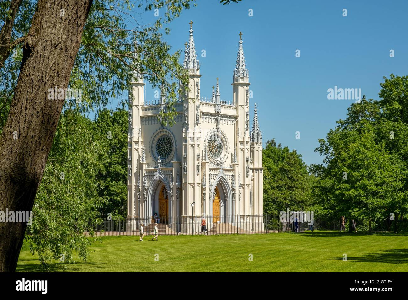 Gothic chapel in park hi-res stock photography and images - Alamy