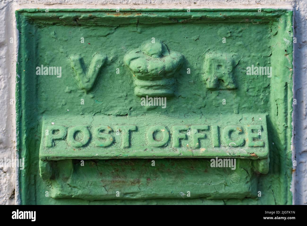 Royal mail post box green hi-res stock photography and images - Alamy