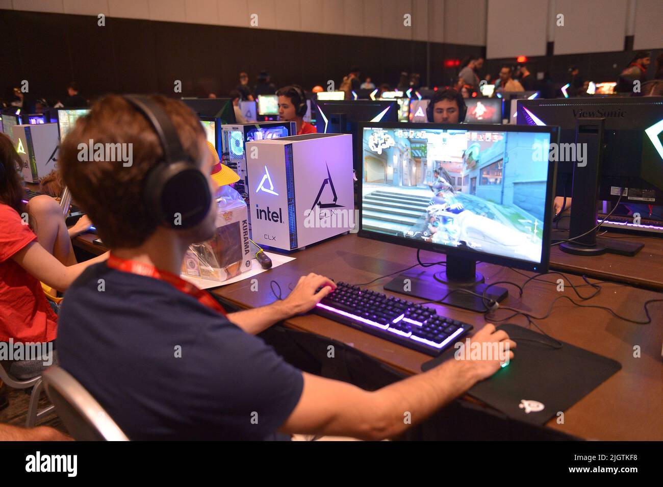 MIAMI BEACH, FL - JULY 09: Gamer play video game during the Florida ...