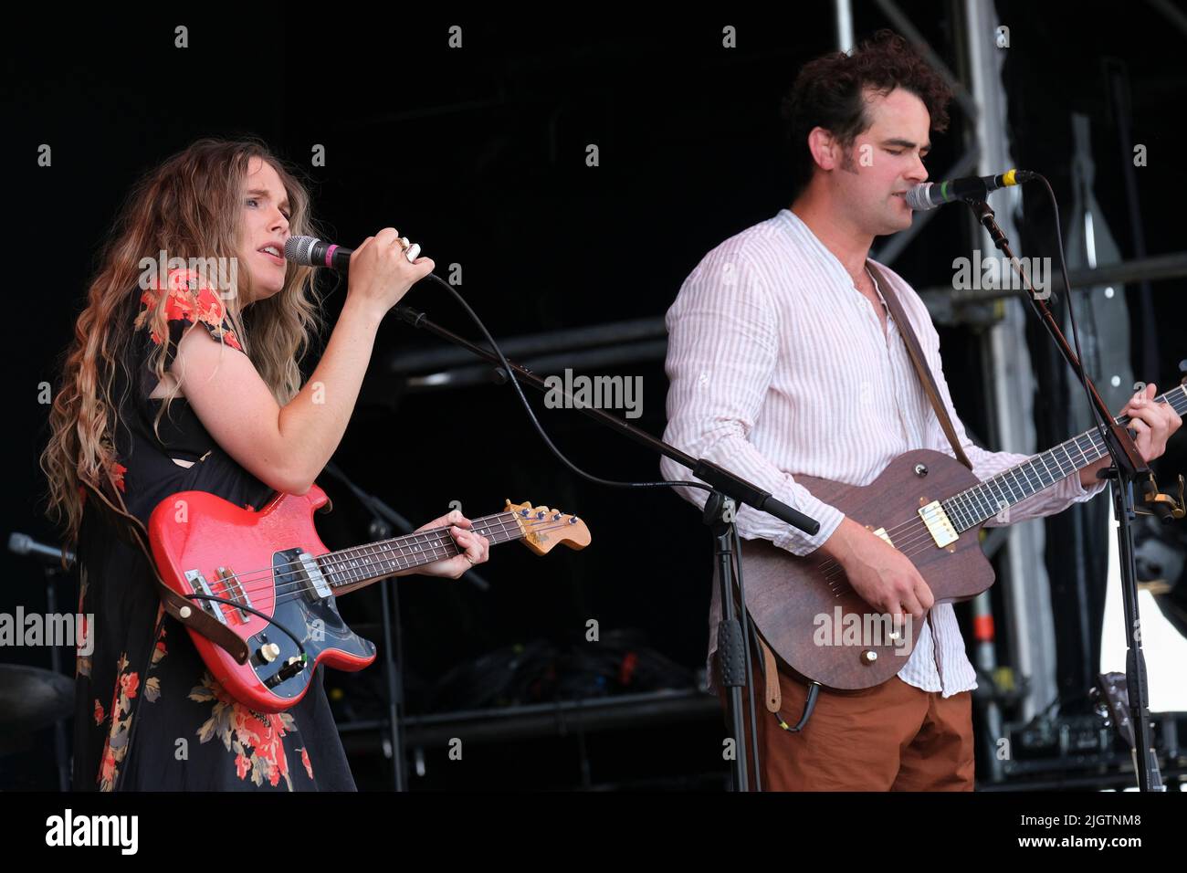 Issy ferris singer hi-res stock photography and images - Alamy