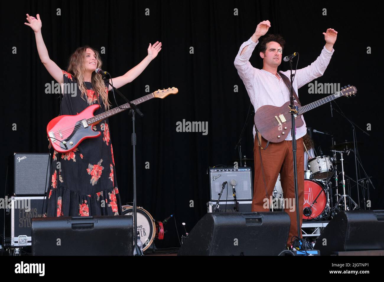 Issy ferris singer hi-res stock photography and images - Alamy