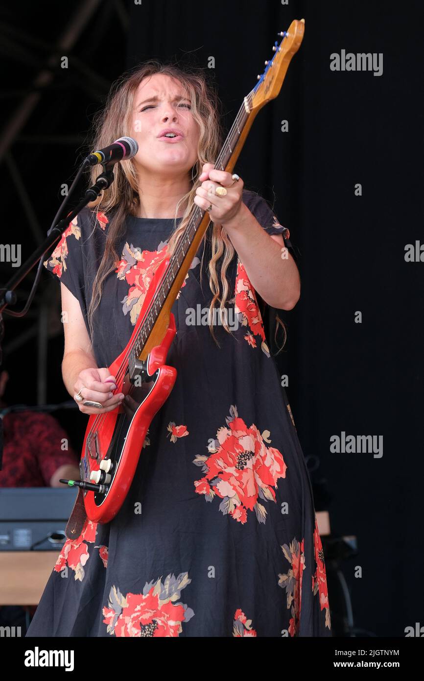 Issy Ferris of Ferris & Sylvester performing at Cornbury Festival ...