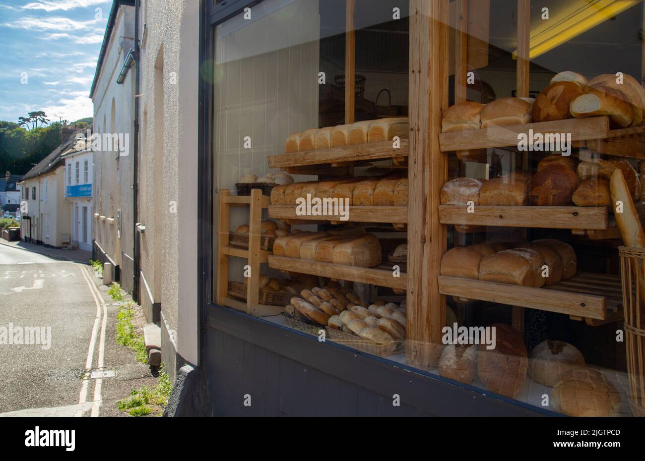 Bread bakery display hi-res stock photography and images - Alamy