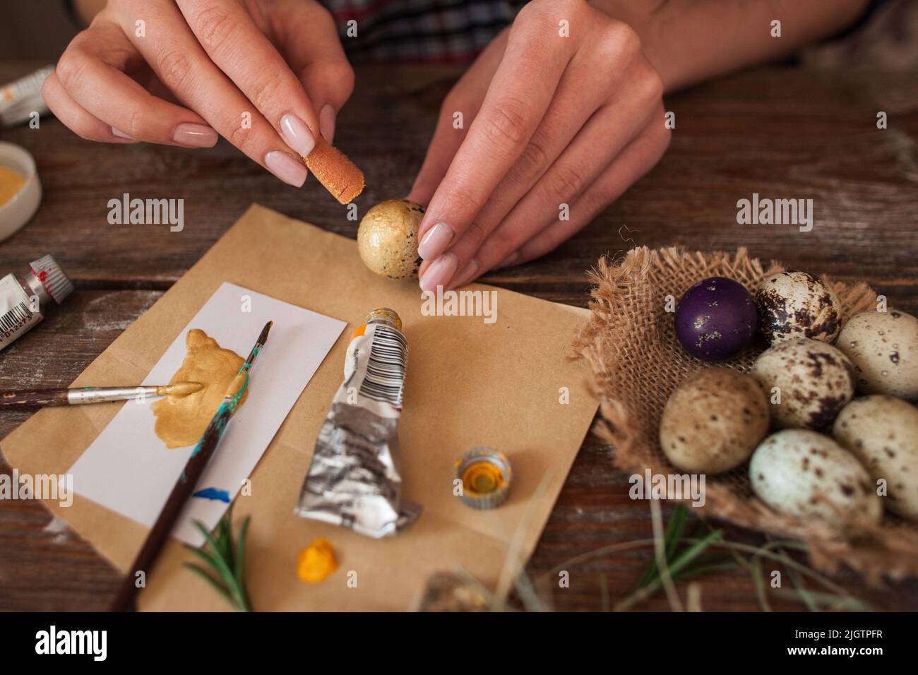 Process of coloring eggs for Easter close-up Stock Photo - Alamy
