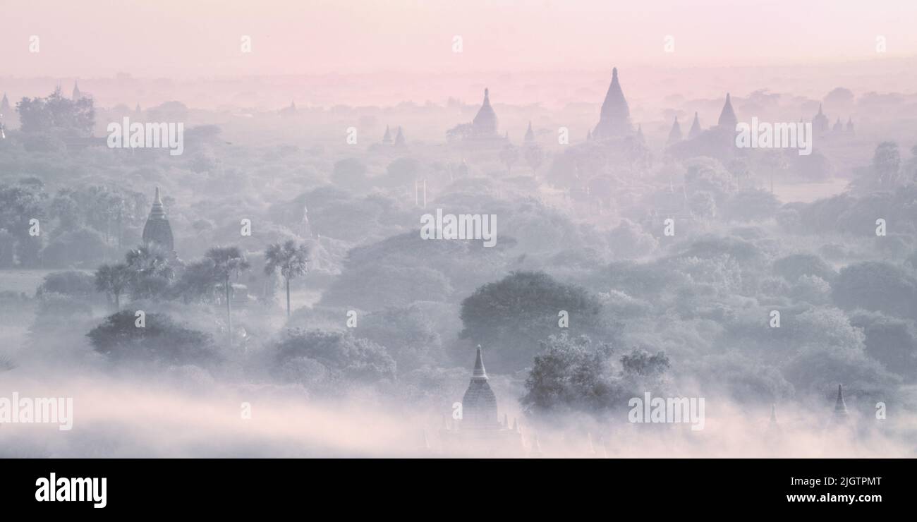Myanmar temples sunrise skyline view hi-res stock photography and ...