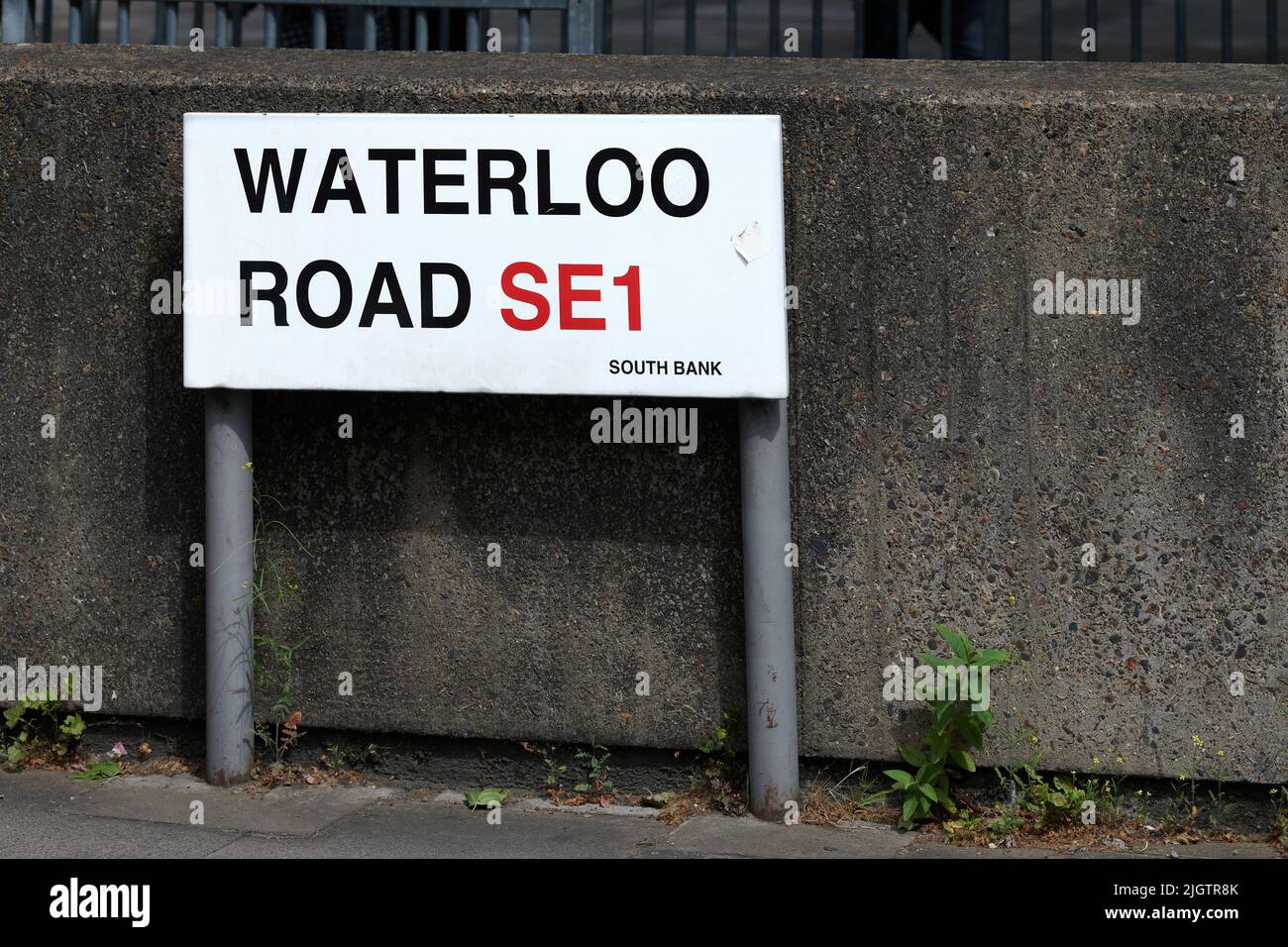 London se1 road sign uk hi-res stock photography and images - Alamy