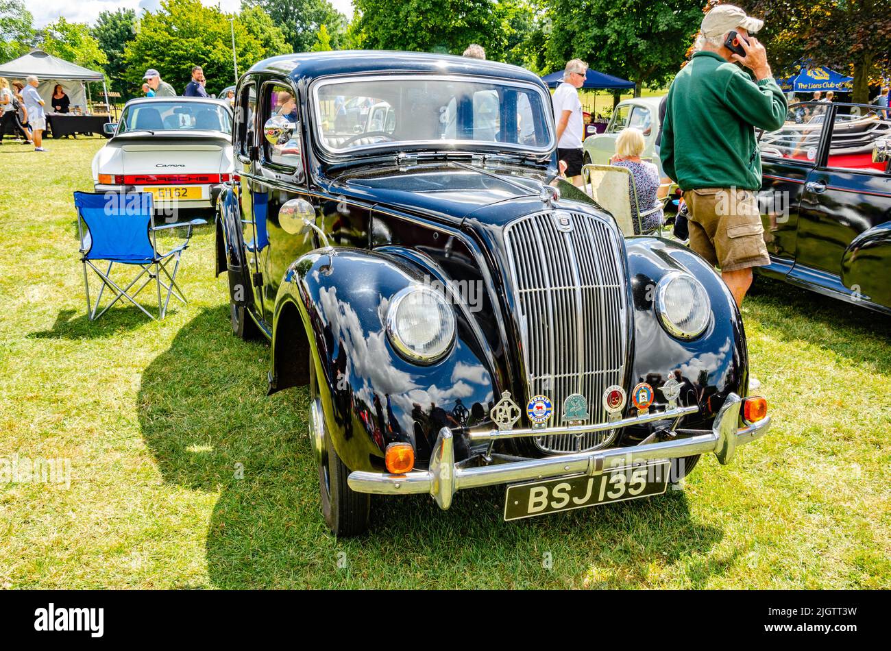 Morris eight classic car hi-res stock photography and images - Alamy
