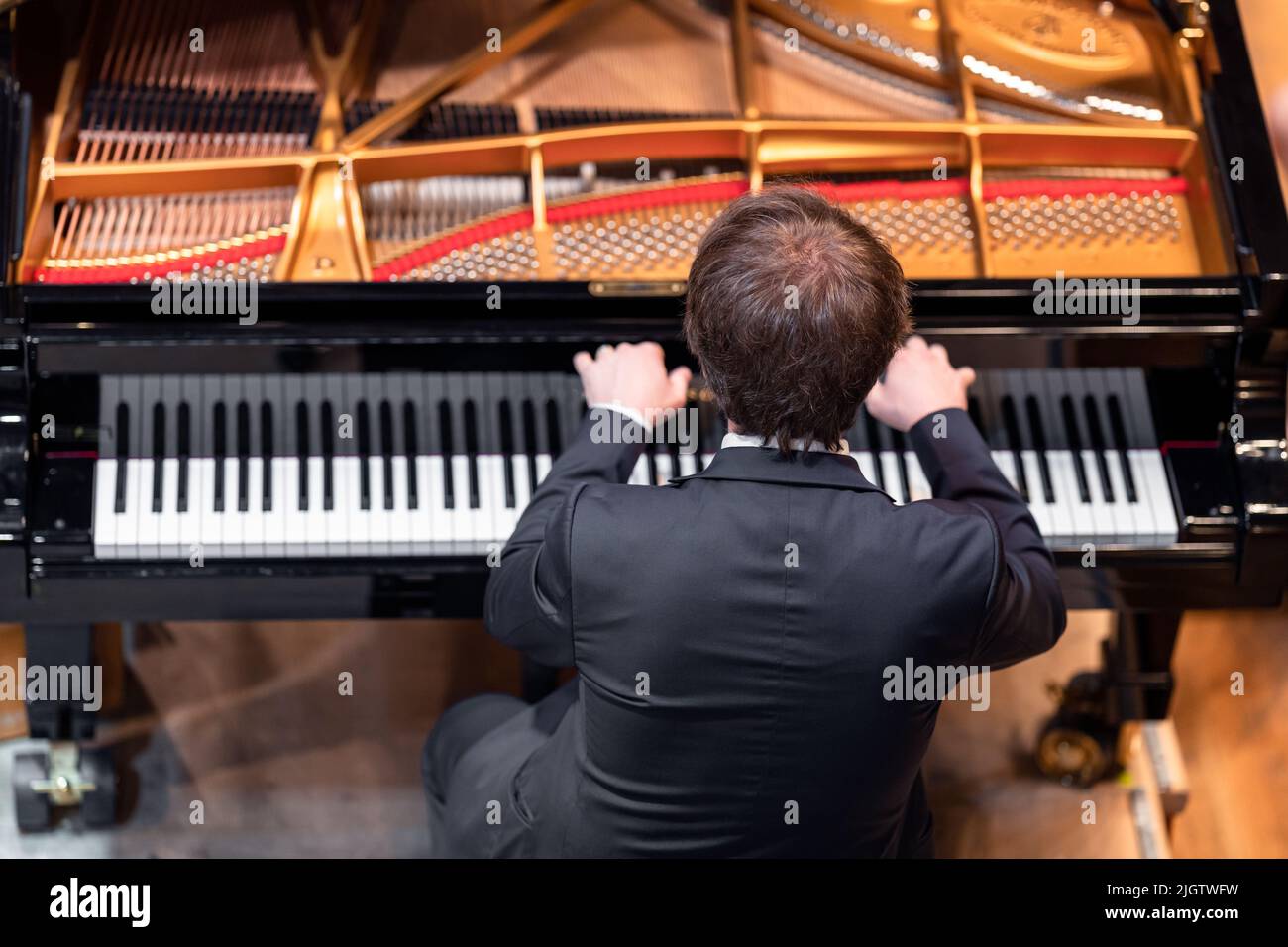 Piano keys architecture hi-res stock photography and images - Alamy