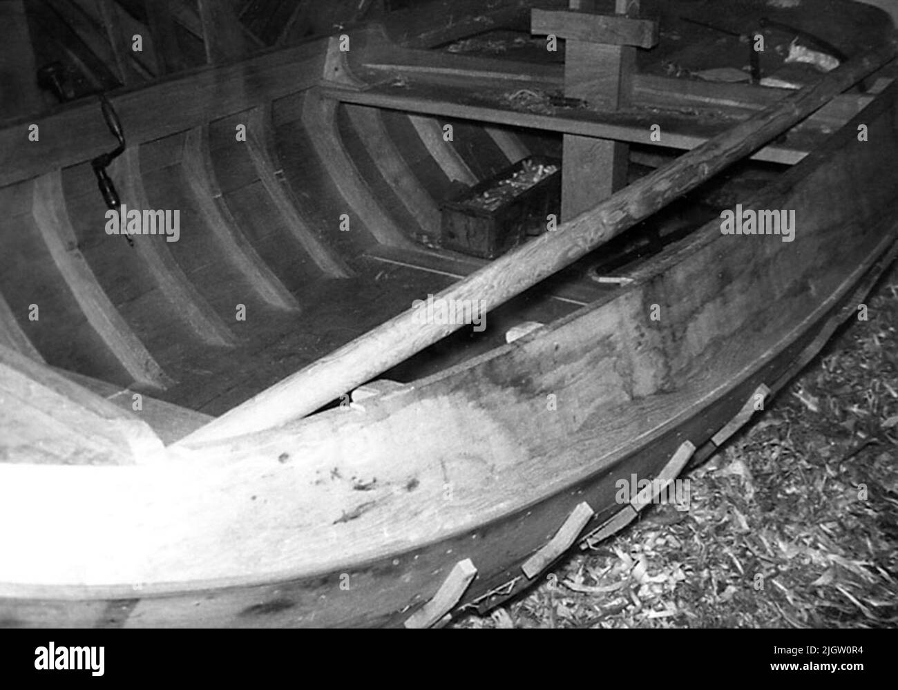 Written on the back: "4." The picture series from a Dutch small boat ...