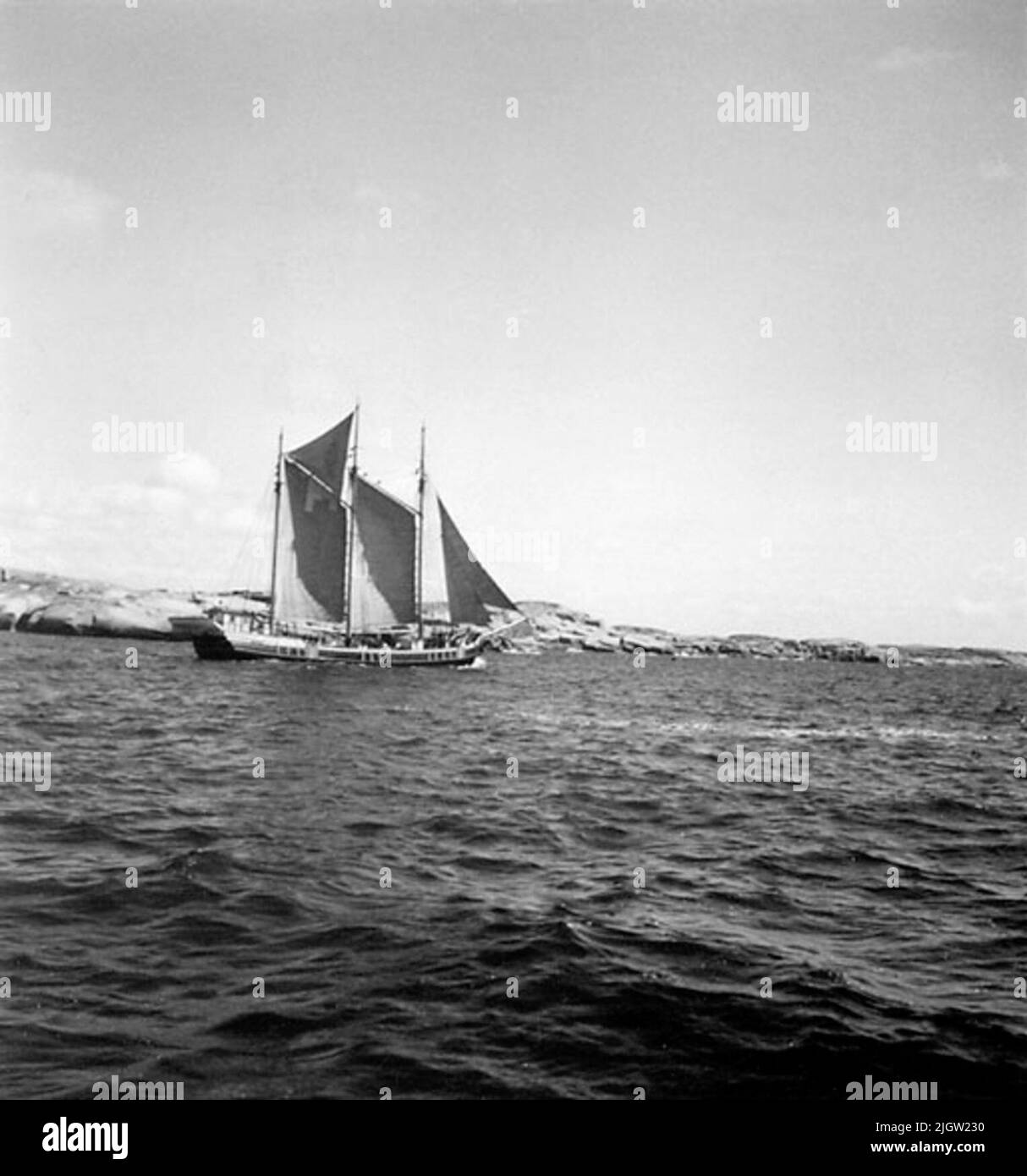 Research scientist ocean Black and White Stock Photos & Images - Alamy