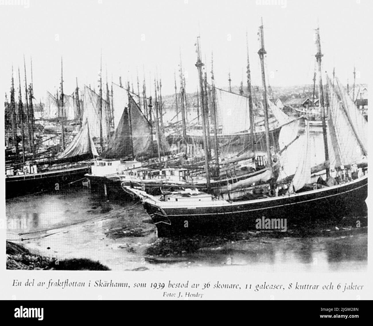 Winter -up freight fleet in Skärhamn 1939 Caption Understand the ...