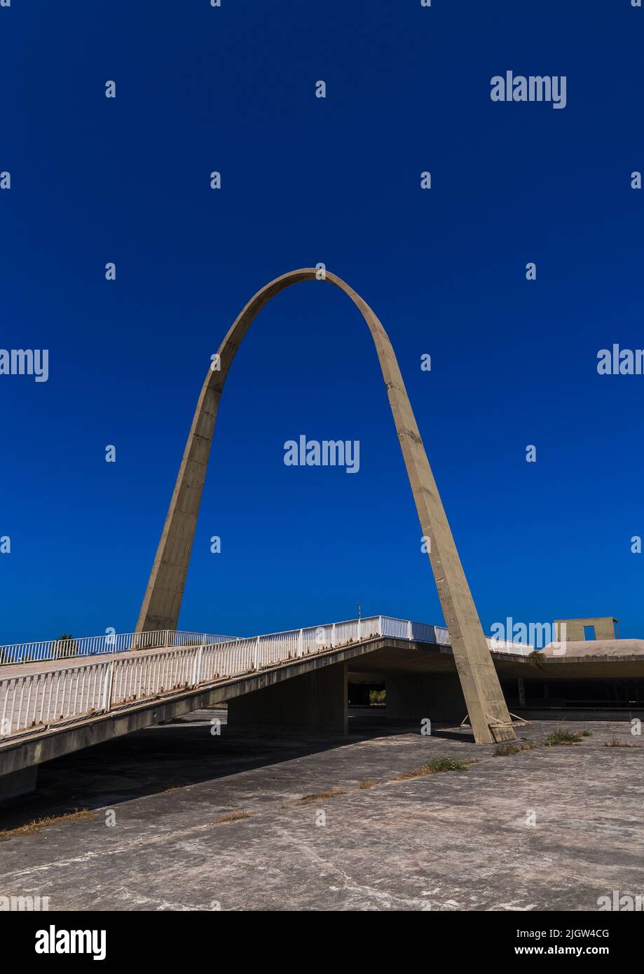 Arch in Rashid Karami International Fair designed by Oscar Niemeyer ...