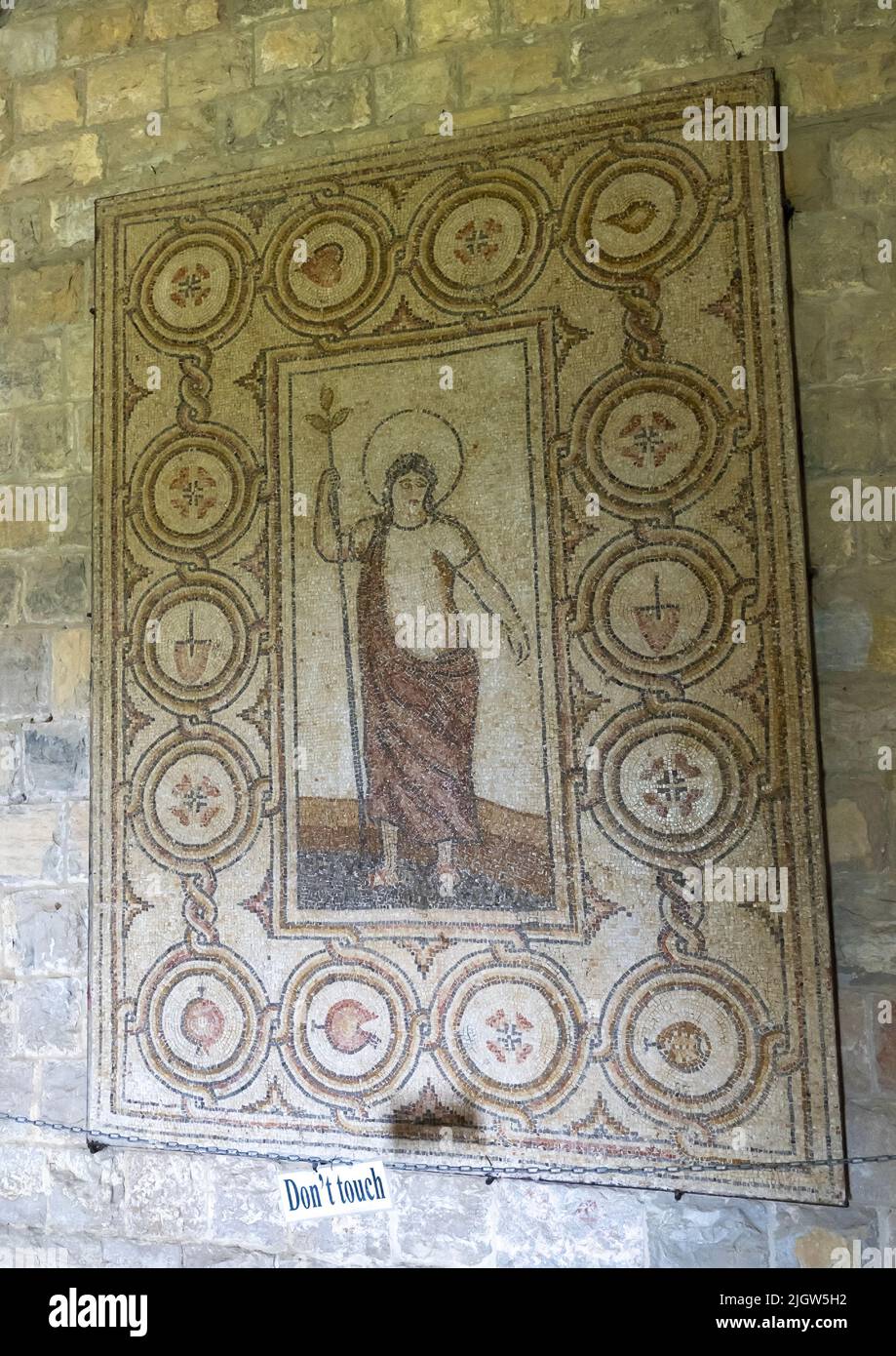 Mosaic tiles roman ancient byzantine hi-res stock photography and ...