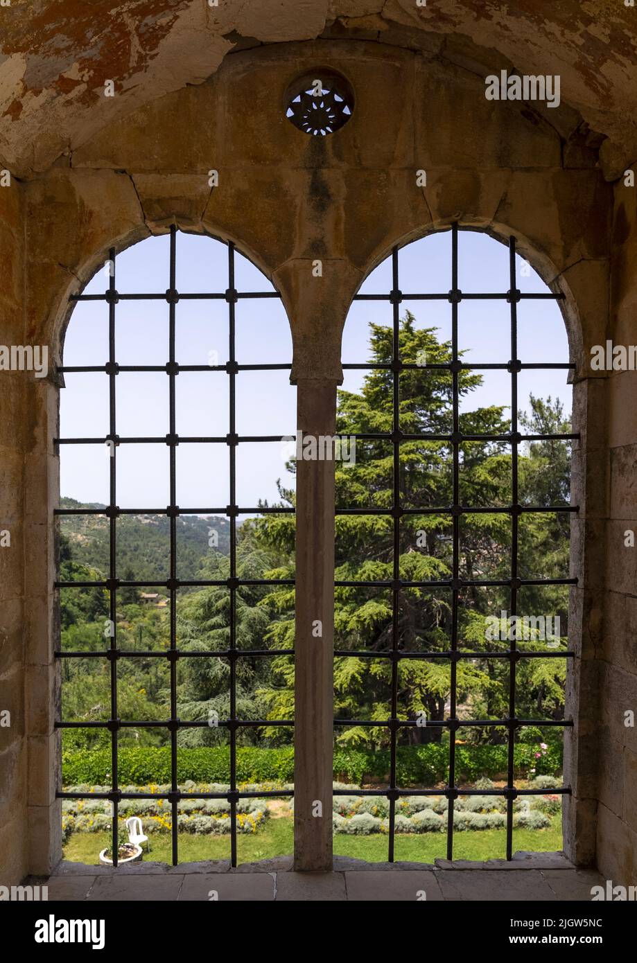 Windows in Beiteddine Palace, Mount Lebanon Governorate, Beit ed-Dine ...