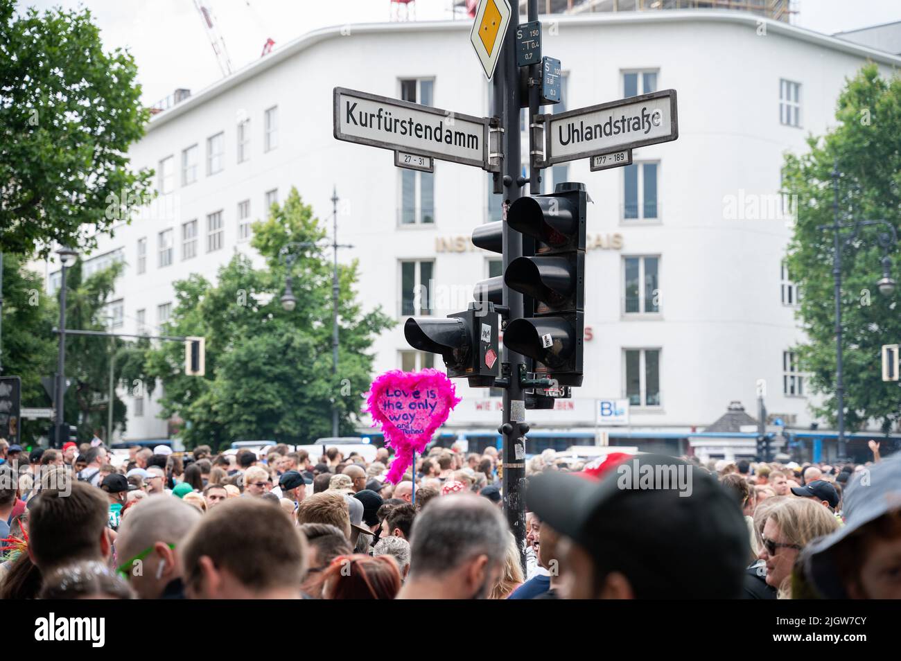 09.07.2022, Berlin, Germany, Europe - Techno music fans and revellers ...