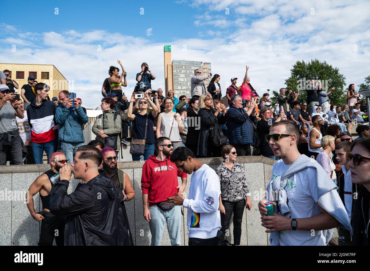 09.07.2022, Berlin, Germany, Europe - Techno music fans and revellers ...