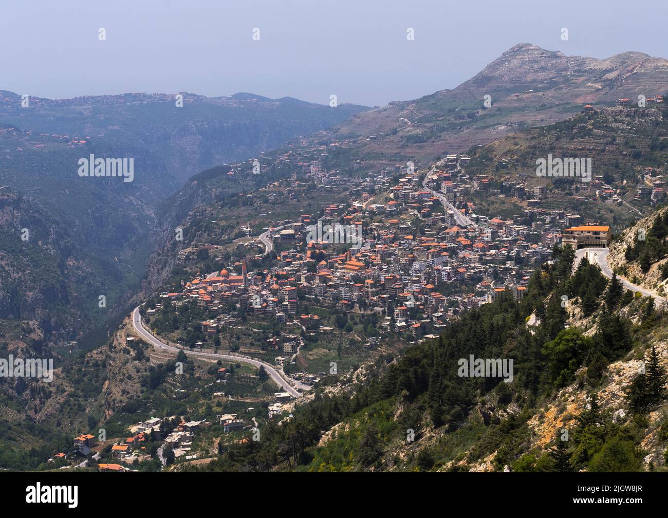 Lebanon mountain village hi-res stock photography and images - Alamy