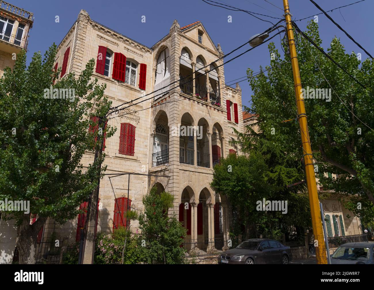 Triple arches hi-res stock photography and images - Alamy