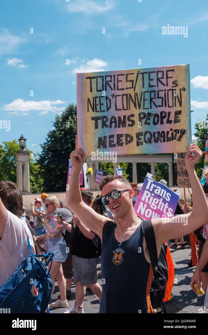 Trans Community and Supports do their yearly march through London ...