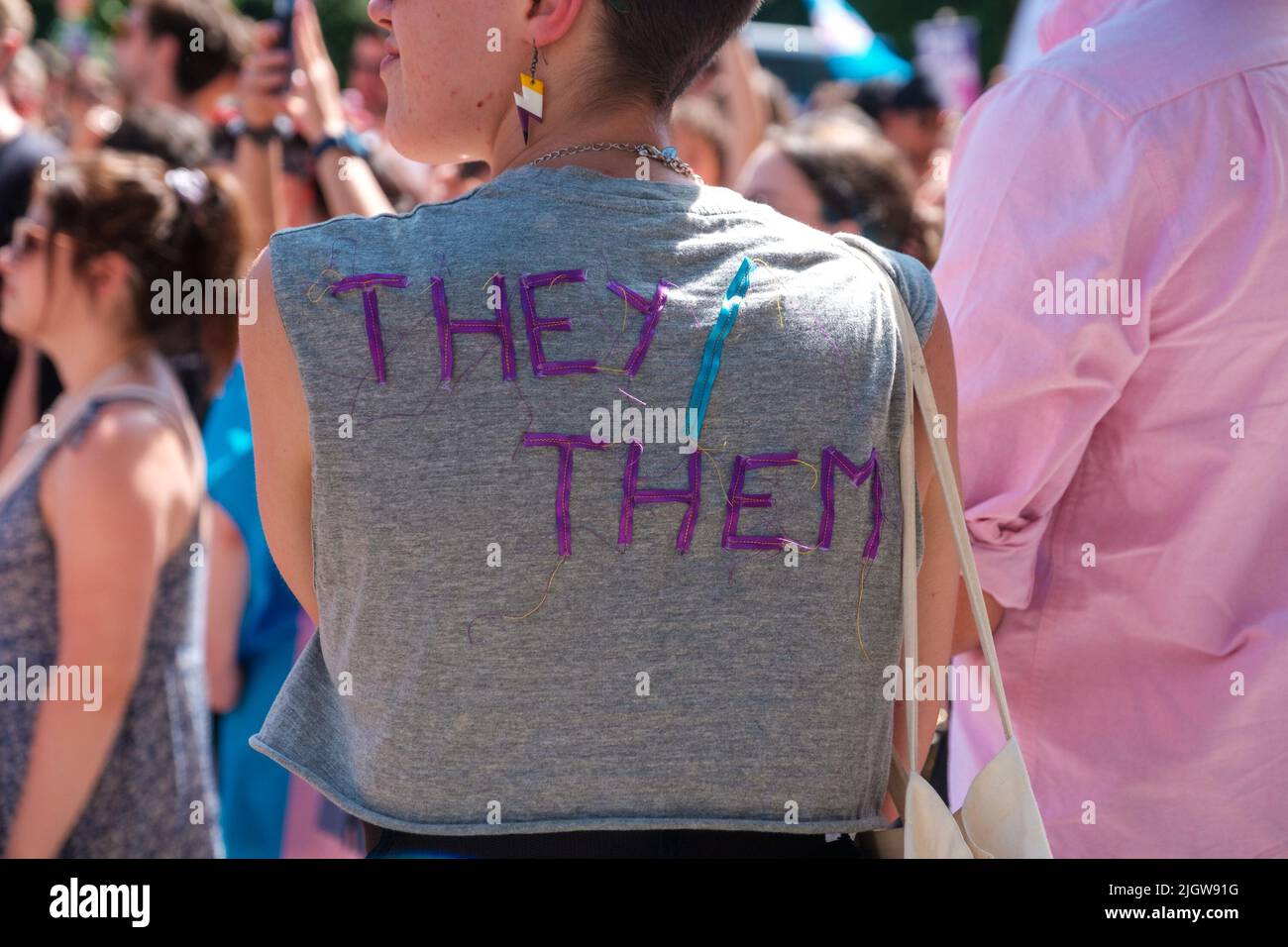 Trans Community and Supports do their yearly march through London ...