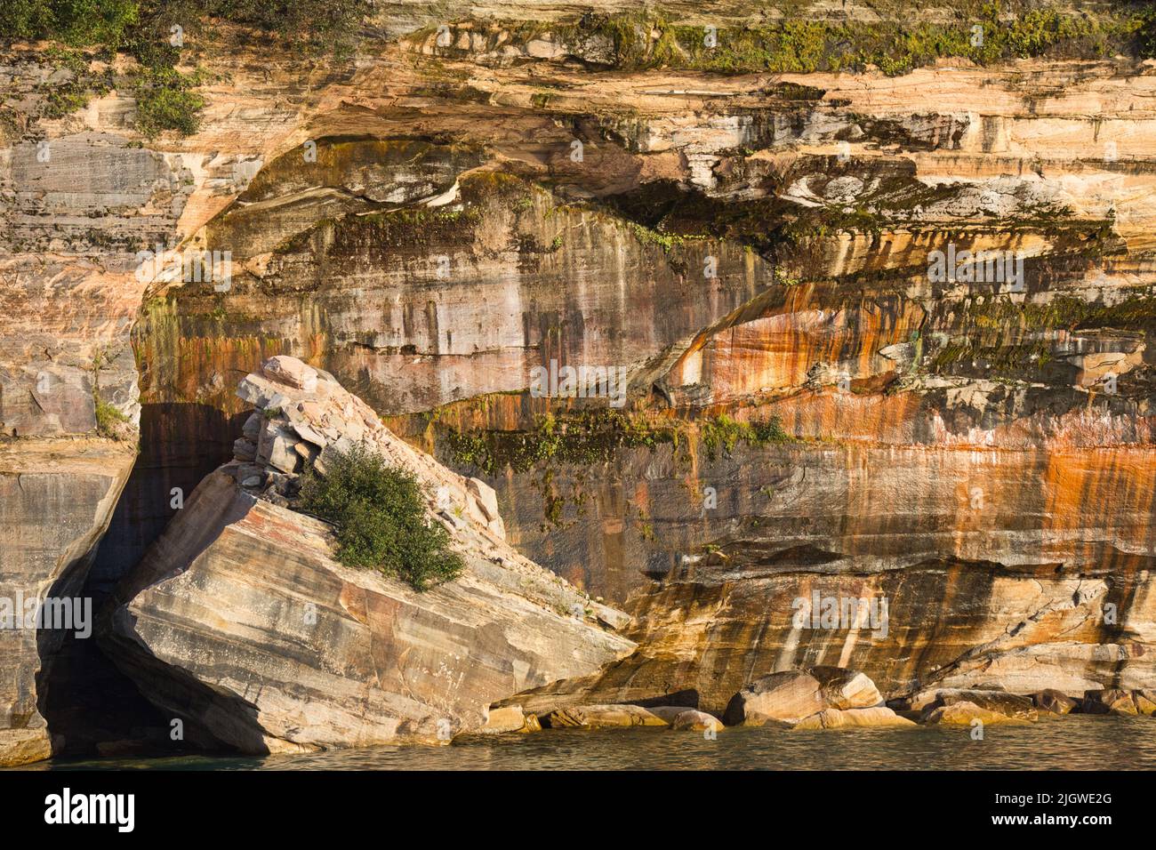 The Lake Superior cliffs at Pictured Rocks National Lakeshore Stock Photo - Alamy