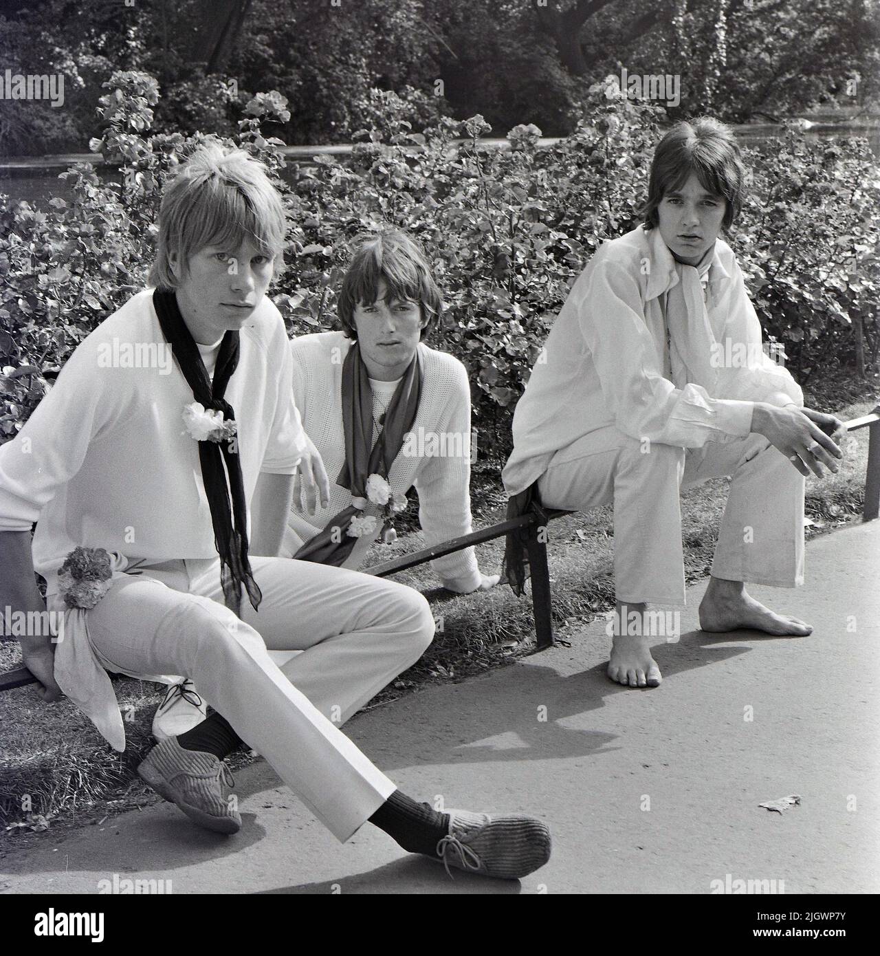 JOHN'S CHILDREN UK pop group in 1966 before Marc Bolan joined them ...