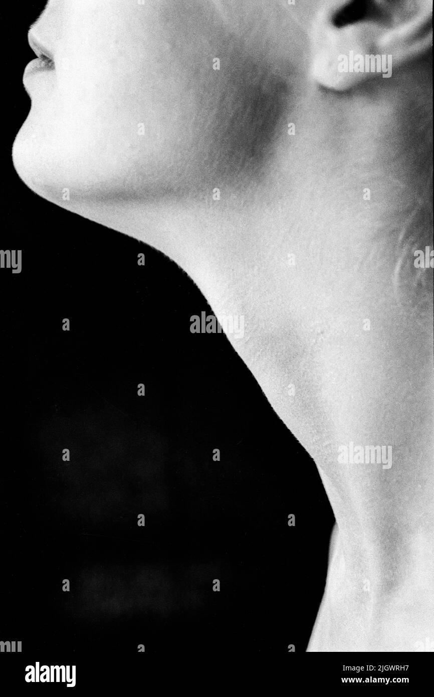 Side profile black and white hi-res stock photography and images - Alamy