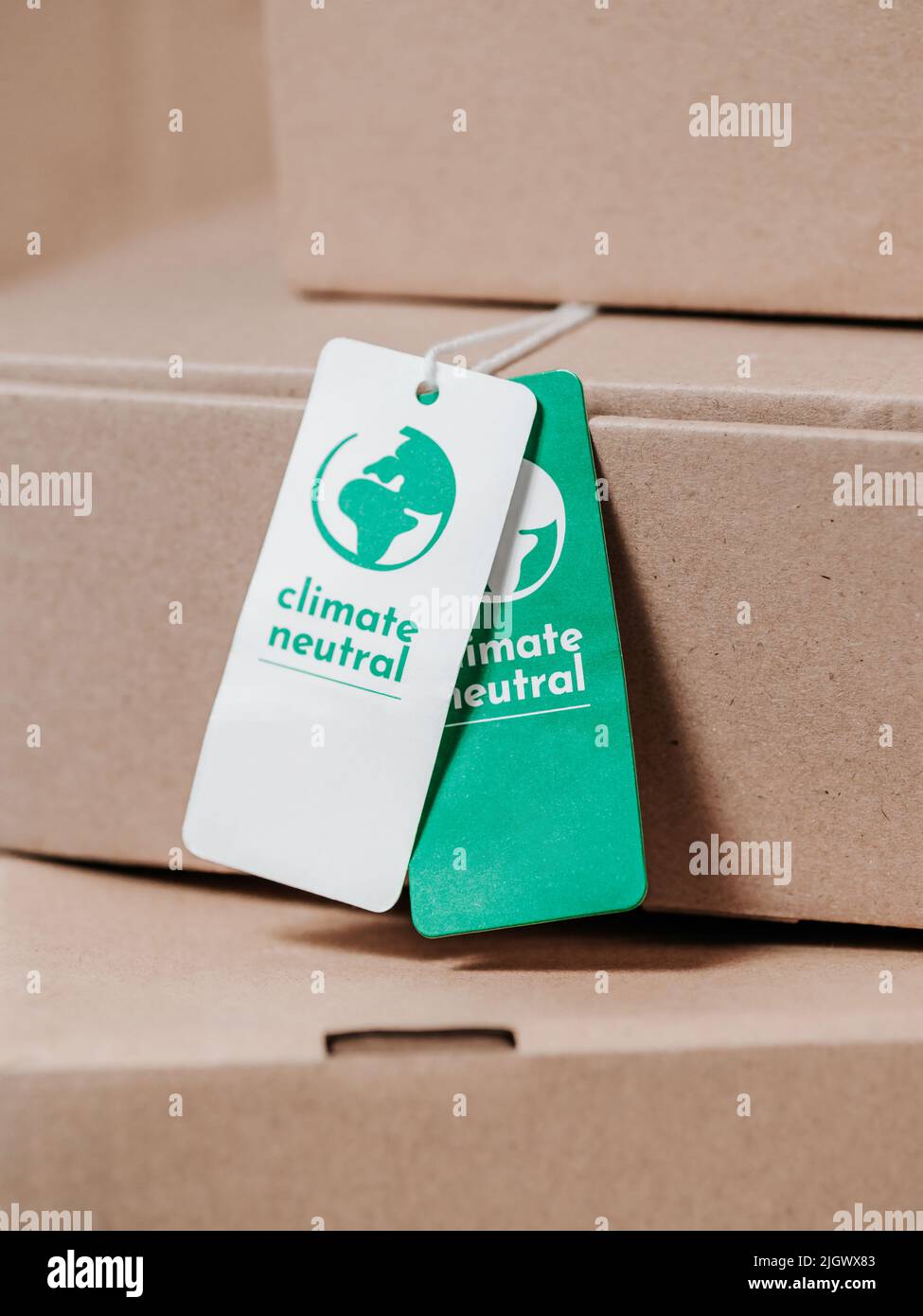 Carbon neutral product in craft boxes, Label Climate neutral. Carbon ...