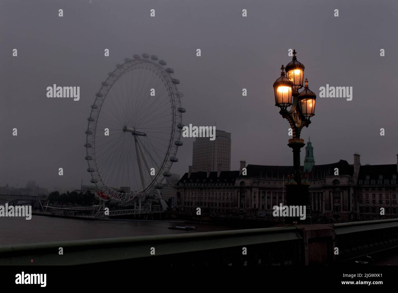 London Eye - early morning view from Westminster Bridge Stock Photo - Alamy
