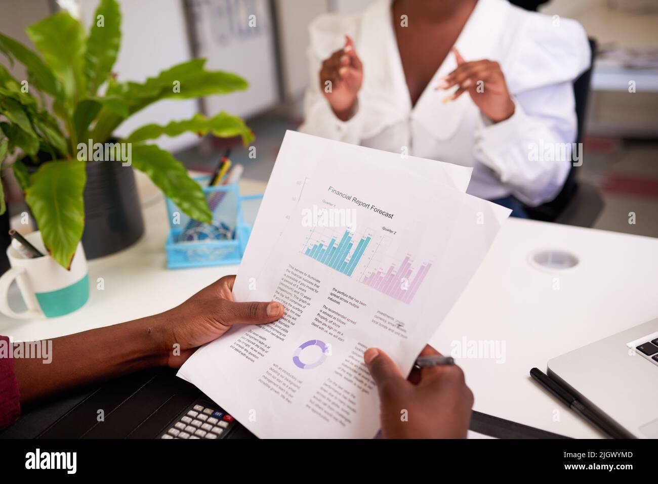 Client report hi-res stock photography and images - Alamy