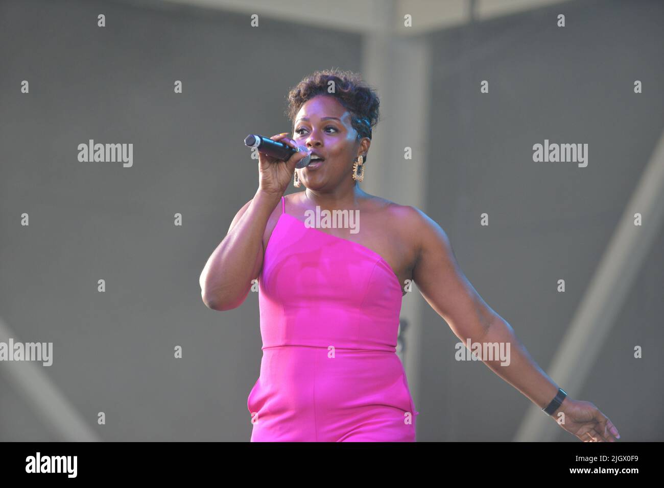 Shanna lee hi-res stock photography and images - Alamy