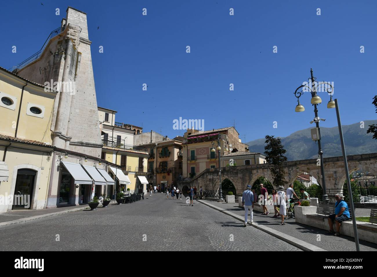 A square of Sulmona, an Italian village in the Abruzzo region Stock ...