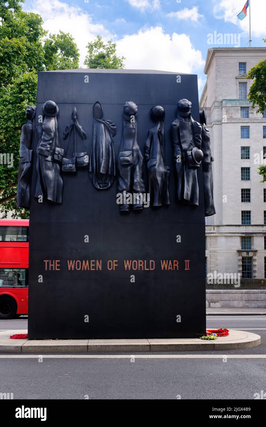 Memorial to the women of world War II, Whitehall, London, England Stock ...