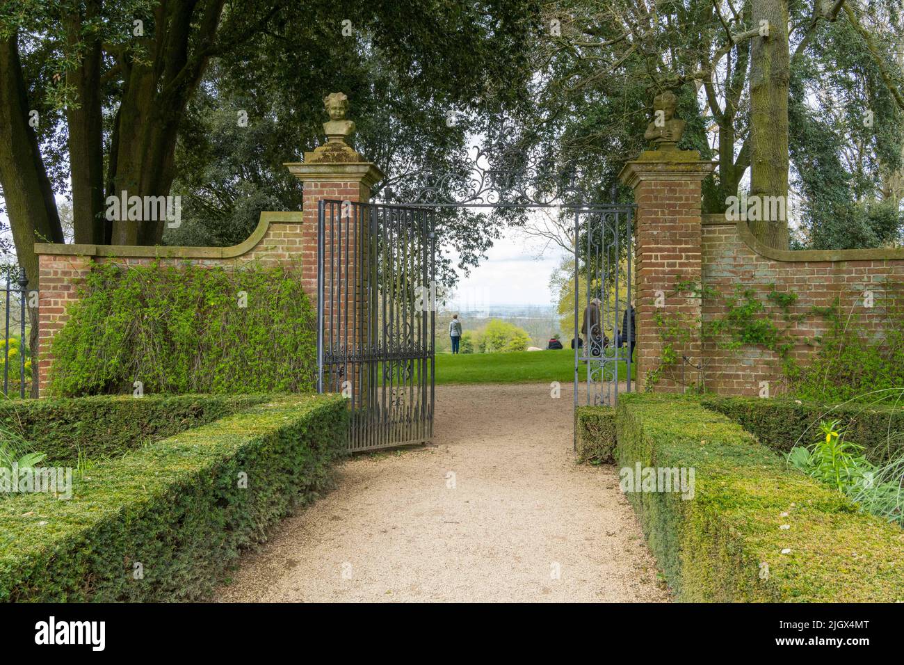 Hidcote manor garden hi-res stock photography and images - Alamy
