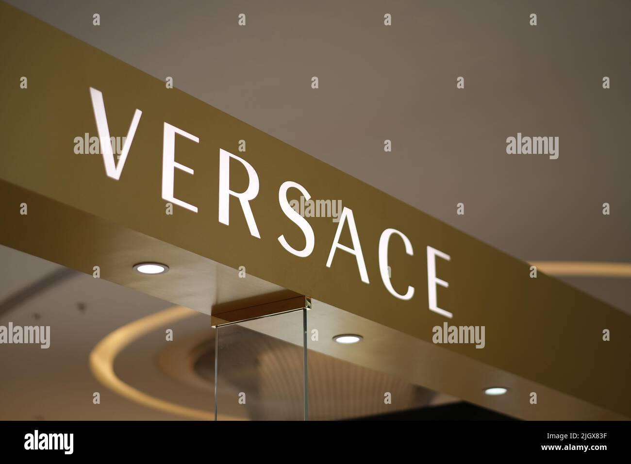 Versace logo hi-res stock photography and images - Alamy
