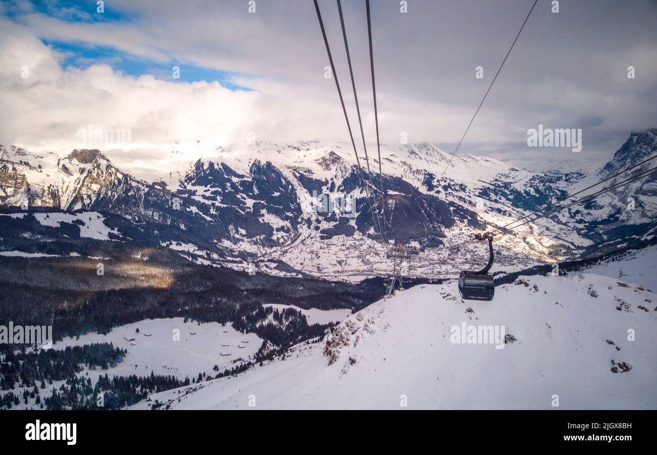 Grindelwald bergbahn hi-res stock photography and images - Alamy Grindelwald bergbahn hi-res stock photography and images - Alamy