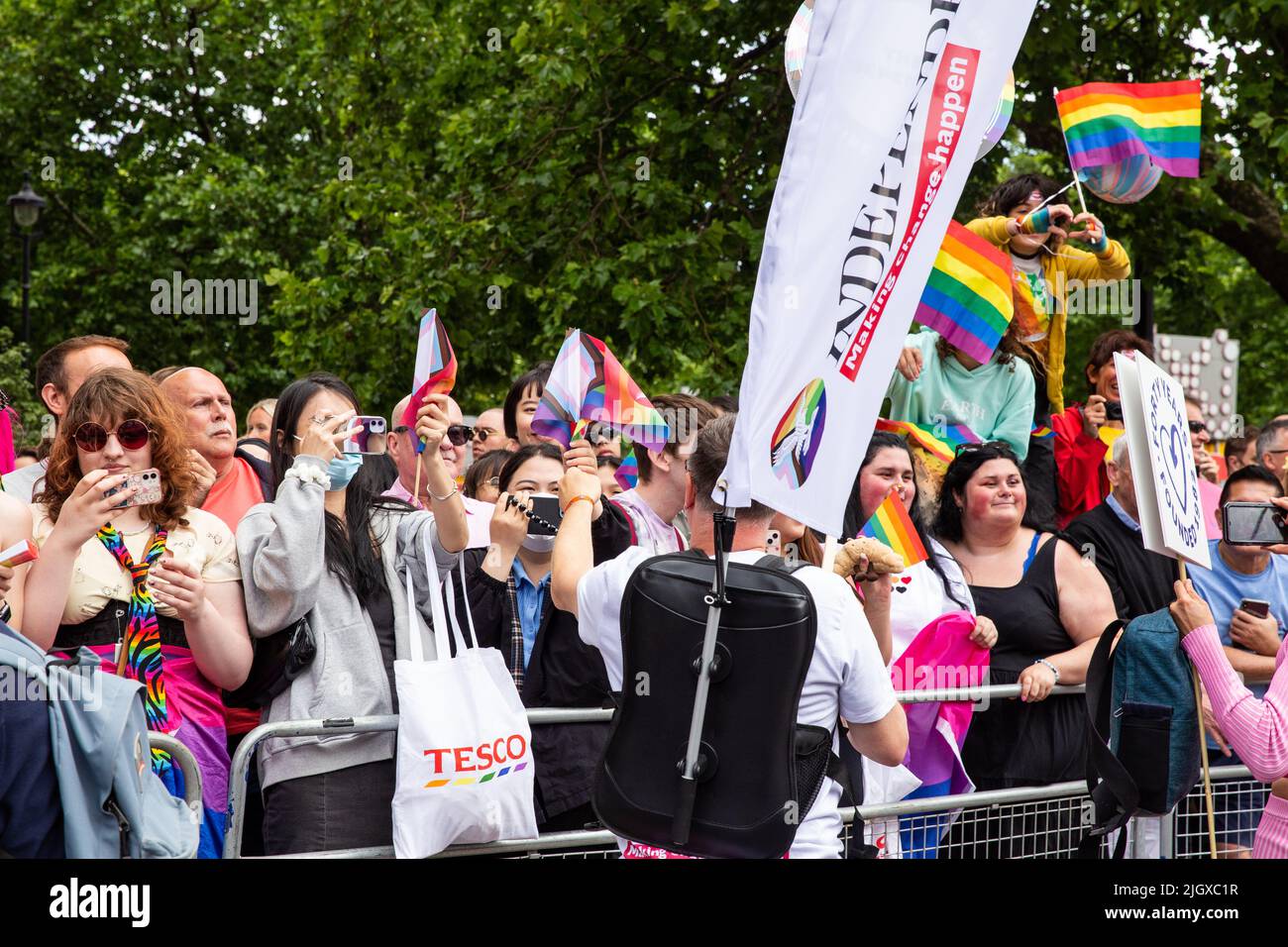 Scenes of the crowd - The Independent marching in the Pride in London ...