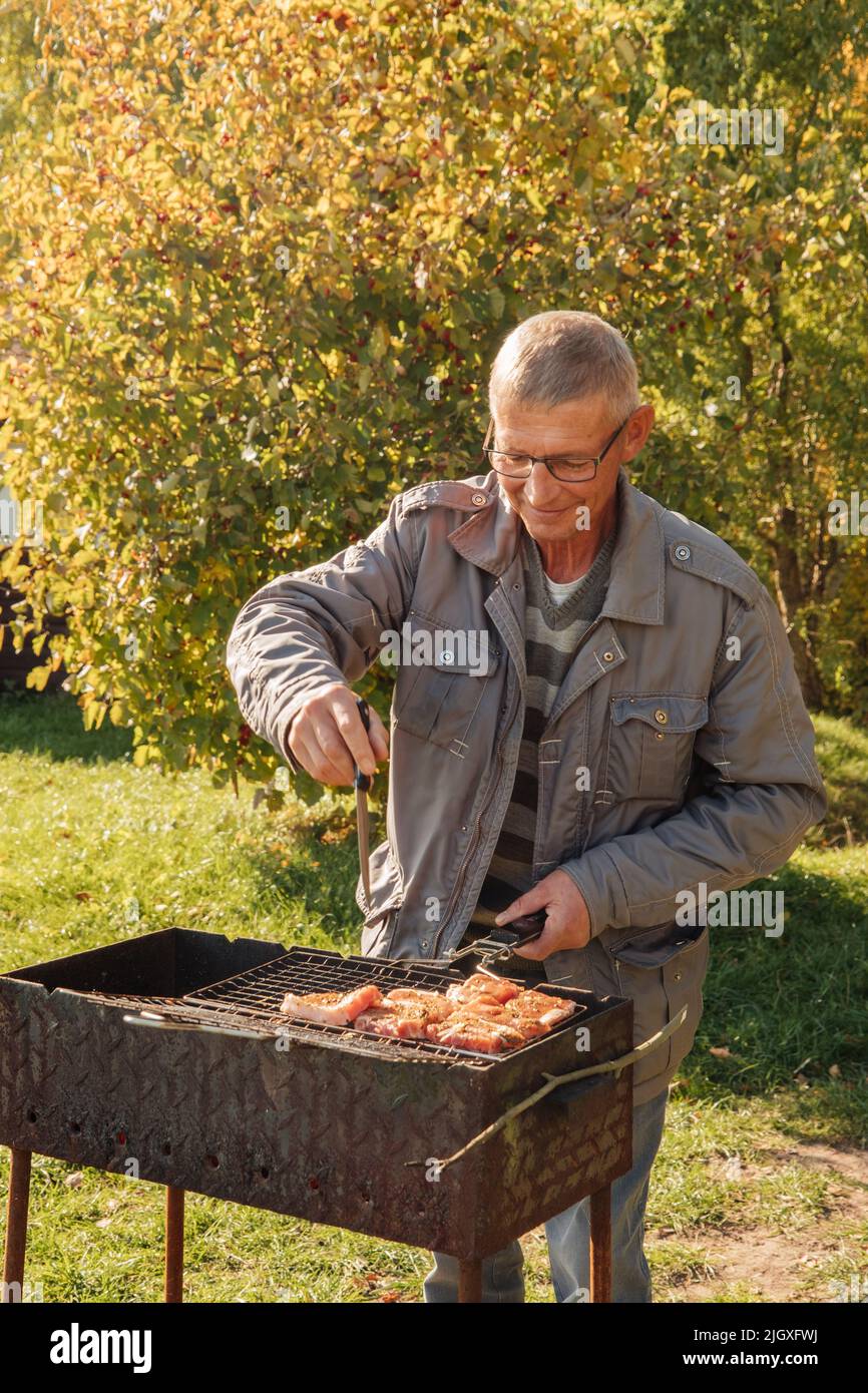 Retirement bbq hi-res stock photography and images - Alamy