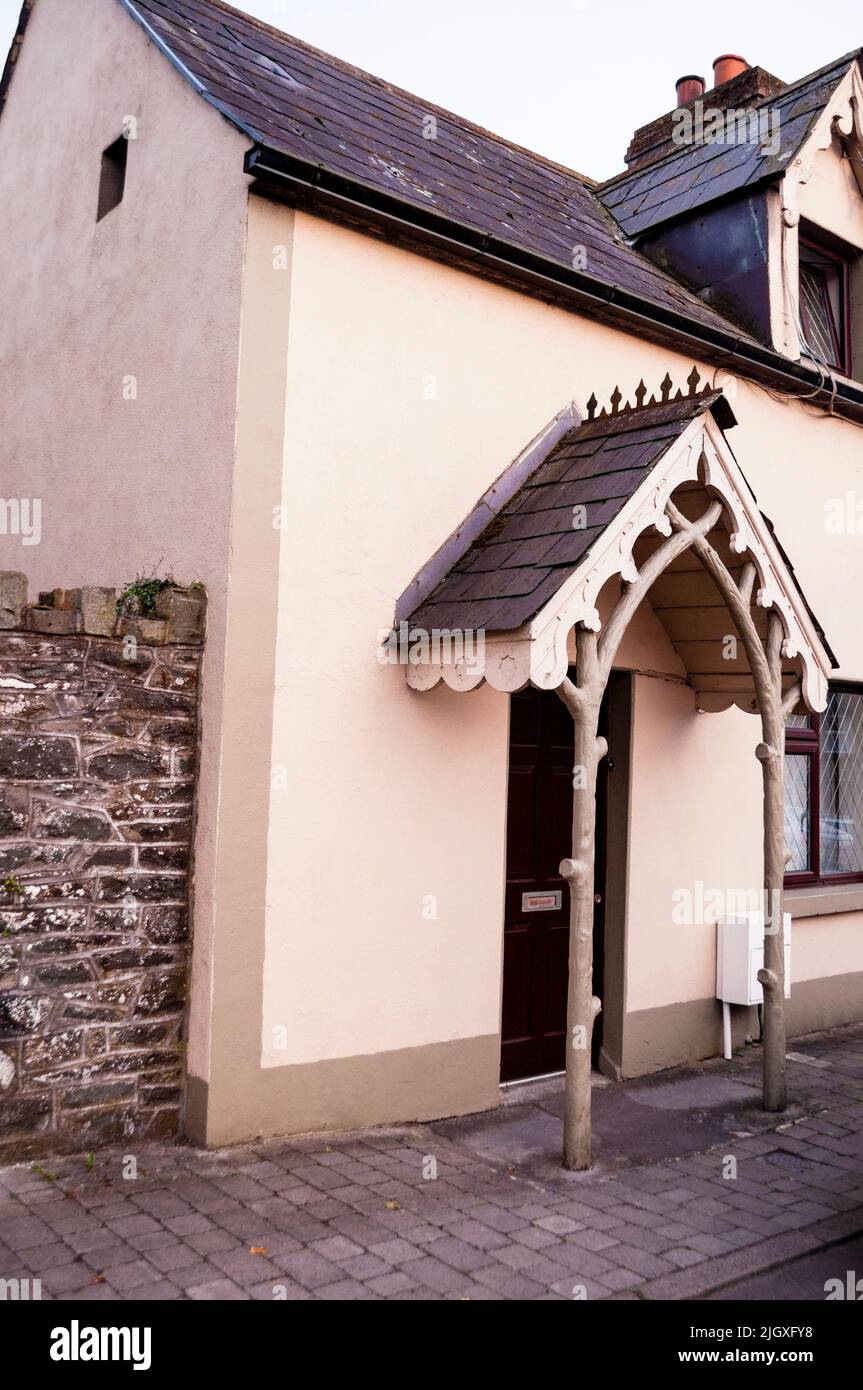 Rake fascia hi-res stock photography and images - Alamy